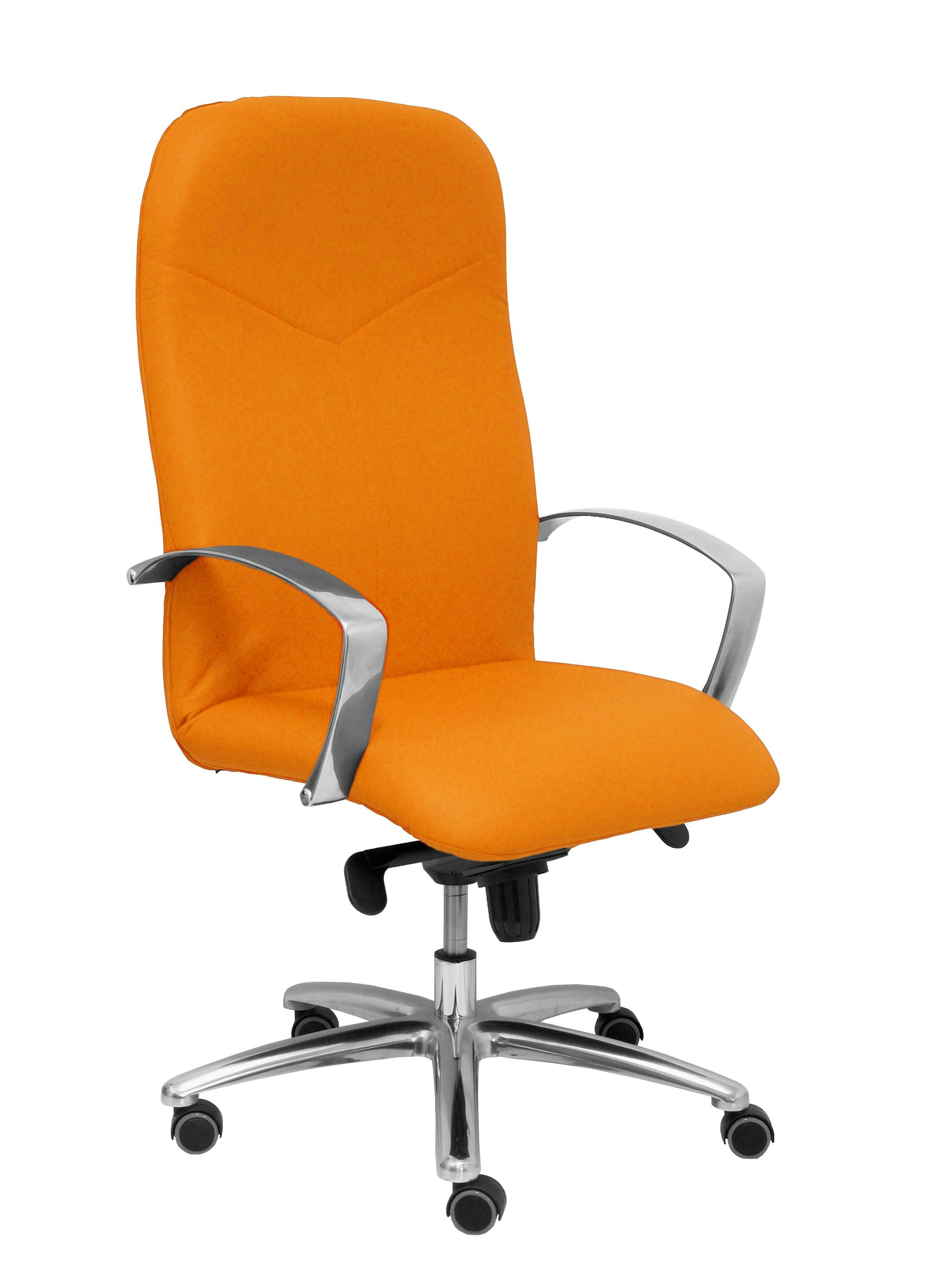 Fauteuil en éco-cuir Caudete orange | METRO