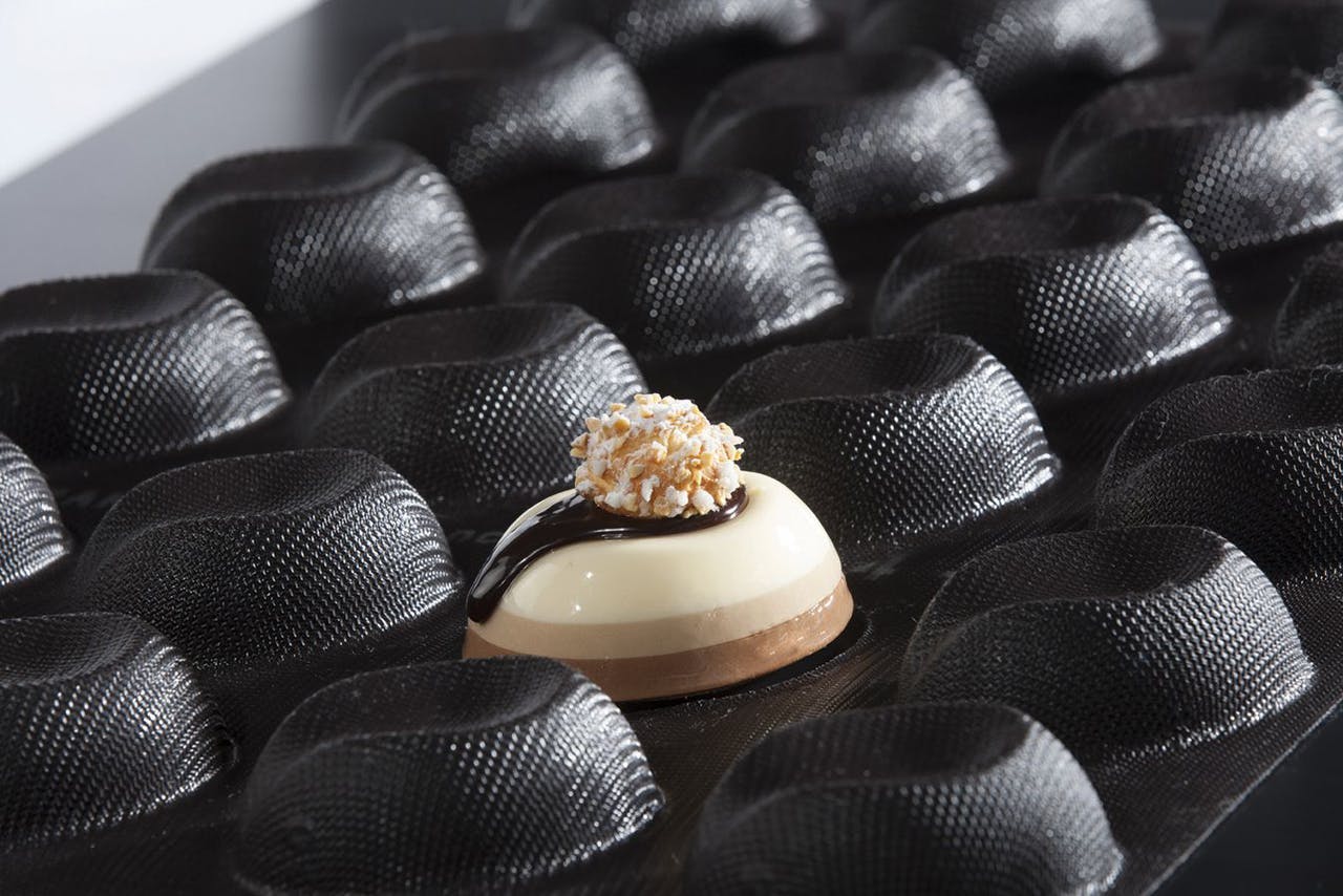 Flexipan Moule silicone 24 ovales échancrés Flexipan® Matfer - 336127 ...